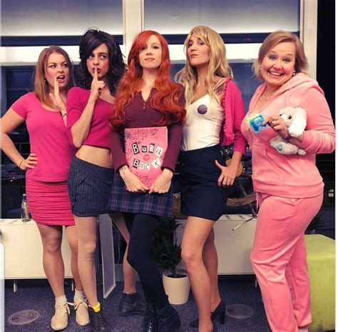 Mean Girls Matching Halloween Costumes Halloween Costumes Friends