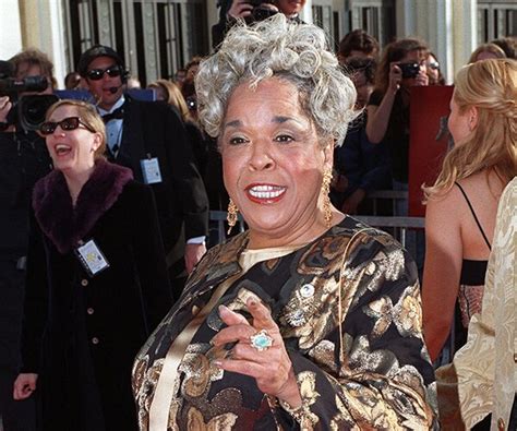 Della Reese Touched By An Angel Star And Singer Dies At 86