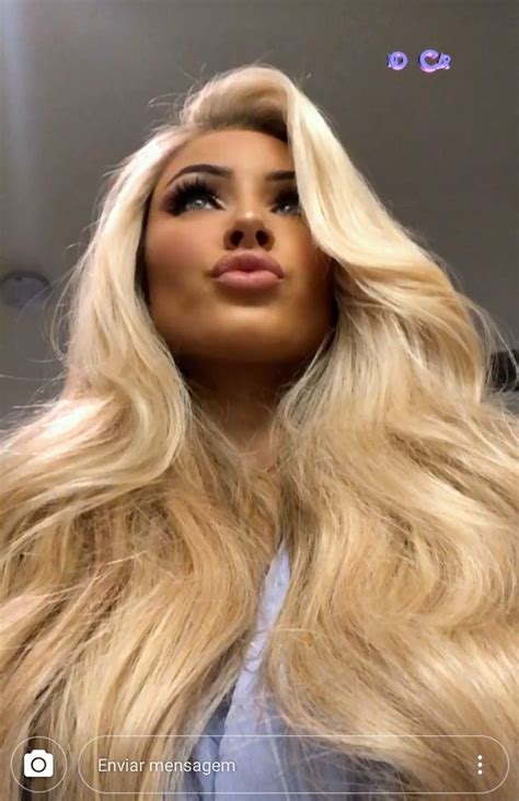Hot Blondes Bimbo Hair Dos Foxy Dyed Hair Blonde Hair Beauty