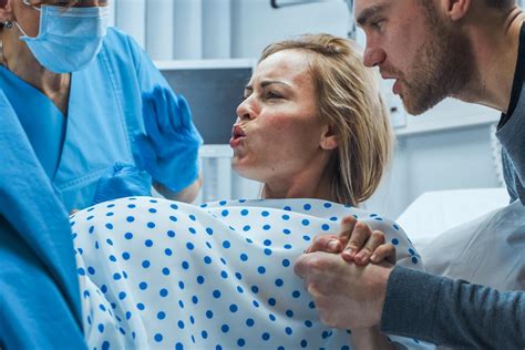 Leaking Amniotic Fluid Signs And What To Do