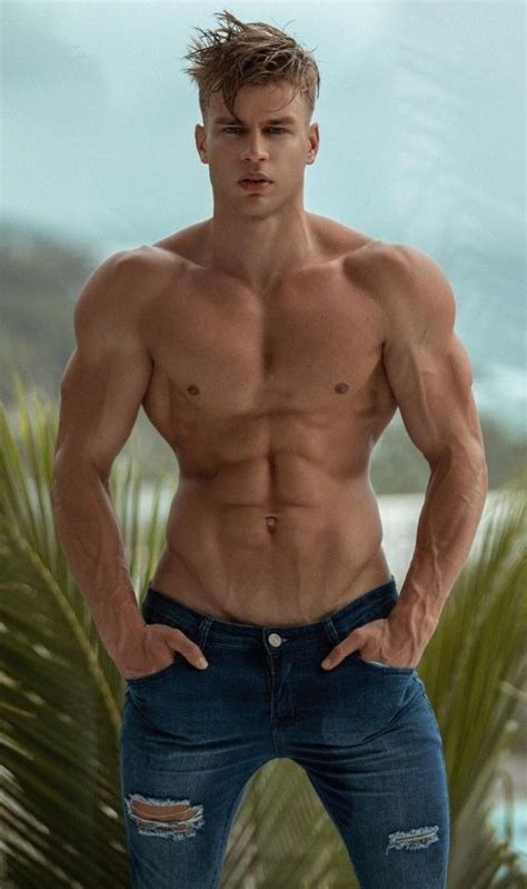 Pin On Physically Fit Guys