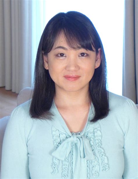 熟妻卑猥ドラマ 娘の高校の先生は京都の奥さんの毛深いワレメに… 義父にテーブルの下でナメ回され欲情した五十路妻は… 入山やよい 石原ゆかり