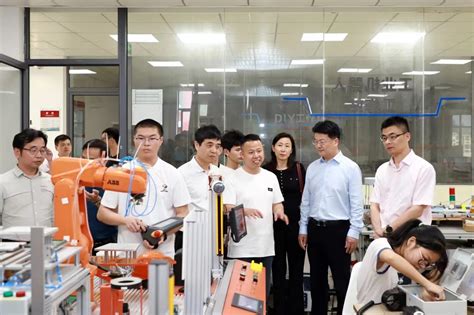 智能制造工程专业试点开展中本一体化人才培养 机械与电气工程学院