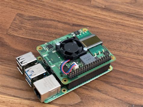 build a raspberry pi 4 docker swarm cluster with four nodes and deploy