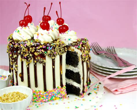{video} Chocolate Fudge Sundae Drip Cake The Lindsay Ann
