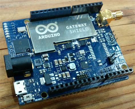 arduino shows off lora gateway and node shields