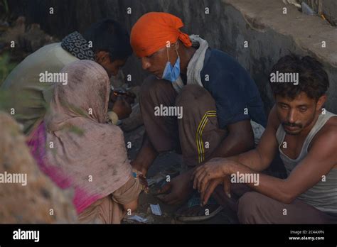 Lahore Pakistan 25th Jun 2020 A Group Of Pakistanis Drug Addicts