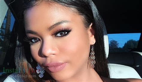 Nia Nacci Bio Age Height Wiki Models Biography