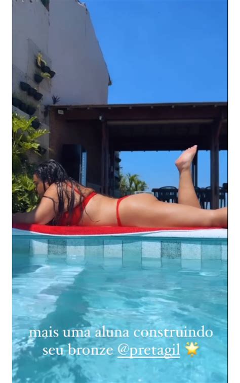Foto Preta Gil Tomou Sol E Postou Vídeo De Biquíni Na Beira Da Piscina