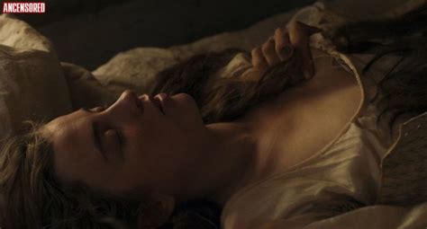 Naked Adele Haenel In Un Peuple Et Son Roi