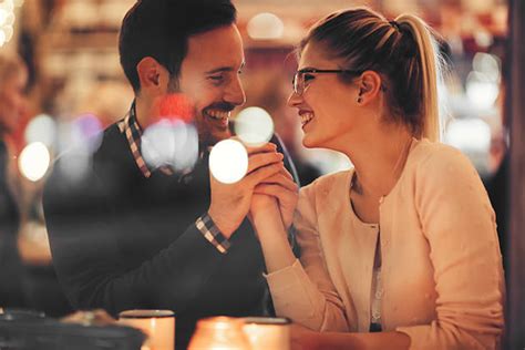 20 Cute And Fun First Date Ideas For Couples [cool List Of Ideas