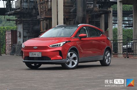 吉利2021年将推出电动车架构及首款产品 几何