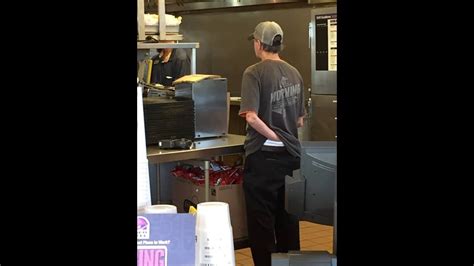 Taco Bell Fires Employee After Disgusting Photo Goes Viral