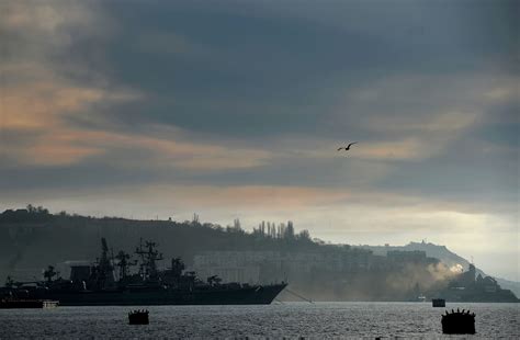 Crimea Vote Deepens Crisis And Draws Denunciations The New York Times
