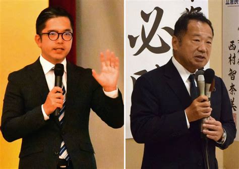 参院議員の国政報告会でマイクを握る金子容三氏＝1日夜、長崎県佐世保市 「世襲」カード切るか否か 自民「3世」と立民たたき上げ神経戦 衆院