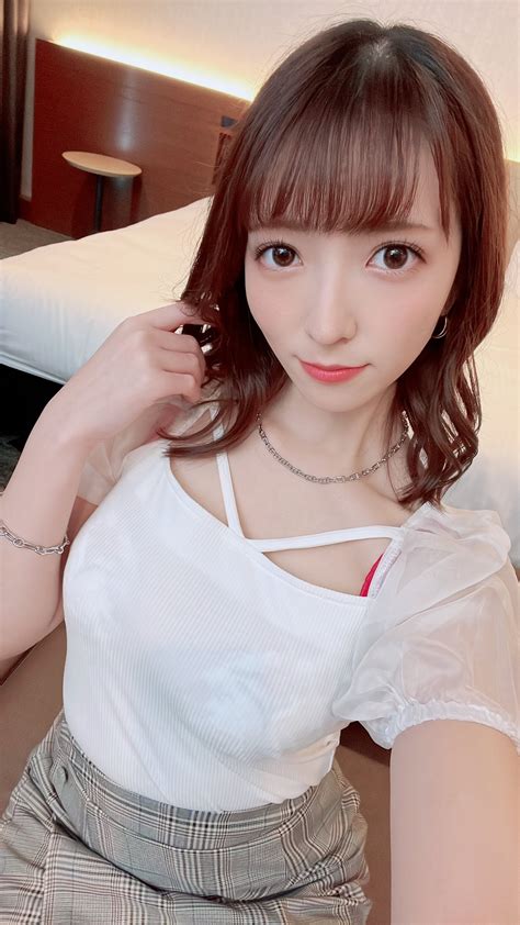 【耶嘿】2022年10月日本女演员销量榜，号外！河北彩花倒了！河北彩花倒了！ 哔哩哔哩