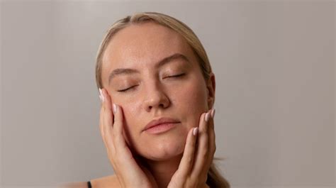 How To Get A Glowing Face Without Makeup Saubhaya Makeup
