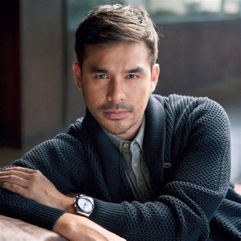 all about juan [look] atom araullo at the gma kapuso