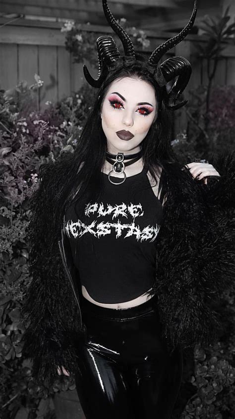 Pin By Spiro Sousanis On Kristiana Goth Beauty Gothic Beauty Gothic