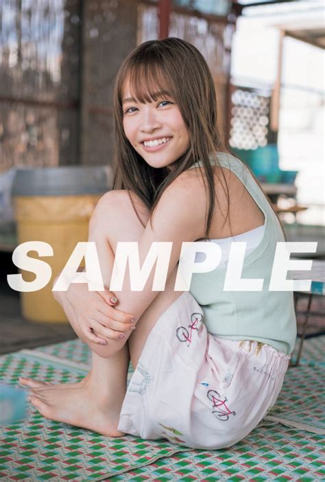 「blt Graph Vol 70」の表紙・巻頭は最多4回目、櫻坂46・渡邉理佐 圧倒的な美しさと息を呑む透明感 B L T Web
