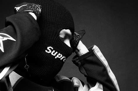 Peso Pluma Annonce La Date De Sortie De Son Nouvel Album Et Dévoile La