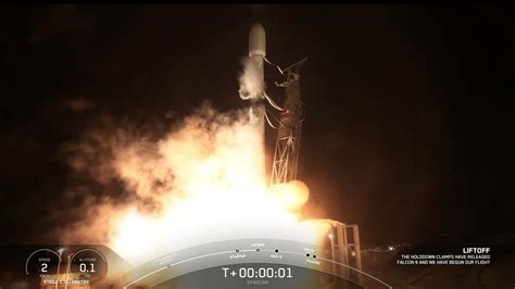 Spacex Launches 52 Starlink Satellites Lands Rocket At Sea Space