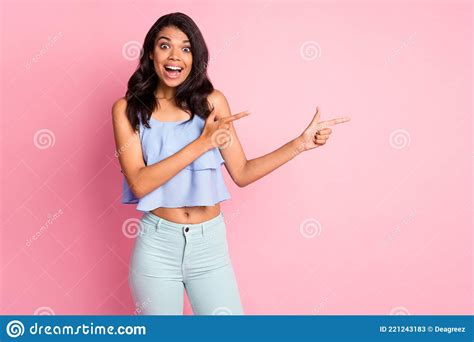 Photo Of Impressed Brunette Lady Point Empty Space Wear Blue Top