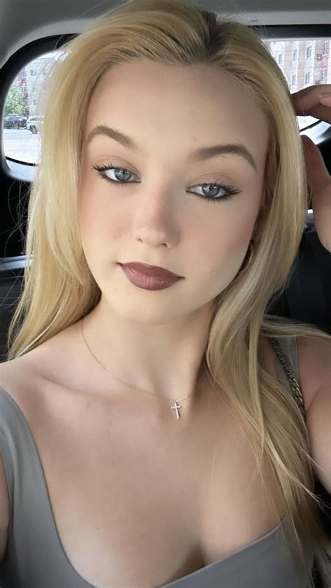 Chloe Rose Robertson Instagram Photos 06 07 202 Hawtcelebs