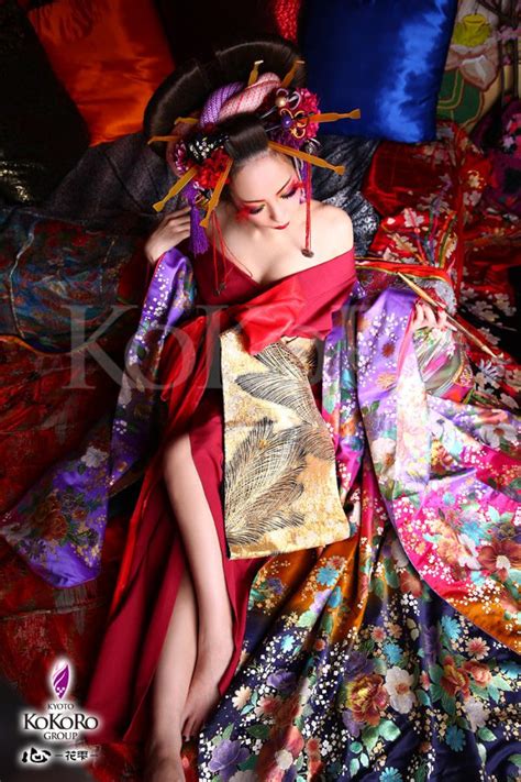 お一人でふらり京都へ～花魁体験と舞妓体験を楽しまれたお客様です 「心 花雫 」京都花魁体験 創作和装変身写真スタジオ