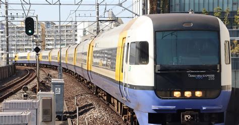 小田急沿線住み鉄道ファン日記 【新宿さざなみの合間】東日本旅客鉄道255系が特急『わかしお』に約2ヶ月ぶりに充当される