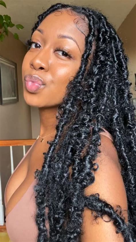 𝐏𝐢𝐧 𝐭𝐡𝐞𝐧𝐢𝐧𝐚𝐠𝐫𝐥 🦋 Faux Locs Hairstyles Girls Hairstyles Braids