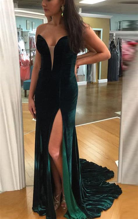 Macloth Mermaid Strapless Sweetheart Velvet Long Prom Dress Green Form