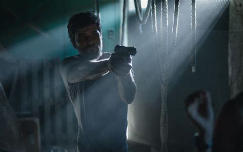 Santo Bruno Gagliasso Caça Assassino Em Trailer Da Netflix Tangerina