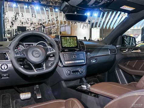 北极白gle 轿跑suv Amg中控内饰图片 Gle 轿跑suv Amg 2015款 Amg Gle 63 轿跑suv 2069883 太平洋汽车网