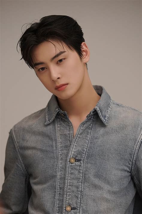 Cha Eunwoo For Vogue Korea Magazine December Issue Behind The Scene