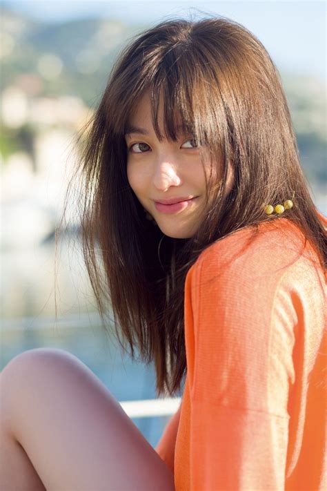 いいモノ。clips 橋本環奈、4年ぶりのセカンド写真集「naturel（ナチュレル）」2019年2月3日発売