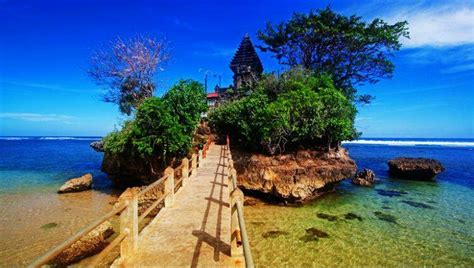 Pantai Balekambang Di Malang [jawa Timur] Dan Fakta Keindahannya
