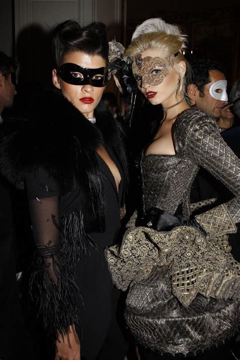 26 Best Masquerade Ball Images On Pinterest Costume Ideas Fashion
