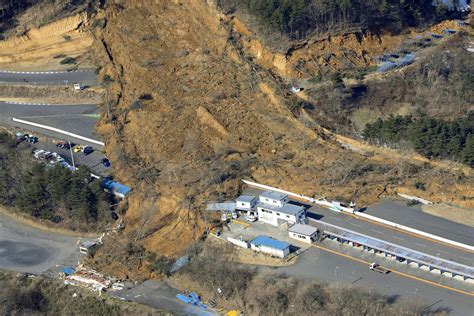 Powerful Japan Quake Sets Off Landslide Minor Injuries Update