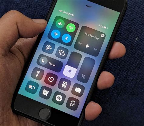 Apple Brings Back Battery Percentage Icon In Latest Ios Beta Users