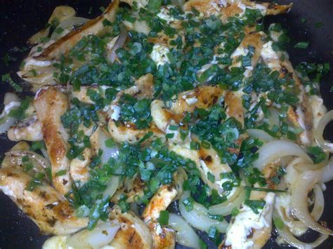 Receita De Peito De Frango Acebolado Maisreceitas