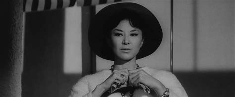 Keiko Kishi