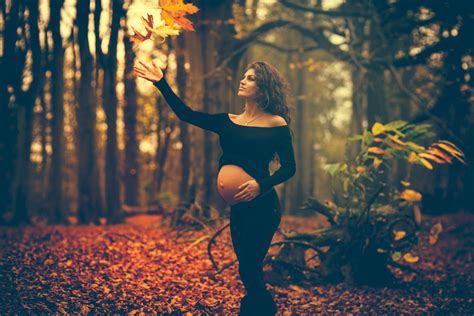 20 Cute Maternity Photoshoot Ideas To Try In 2020 500px