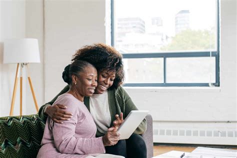 4 Communication Strategies For Seniors With Dementia