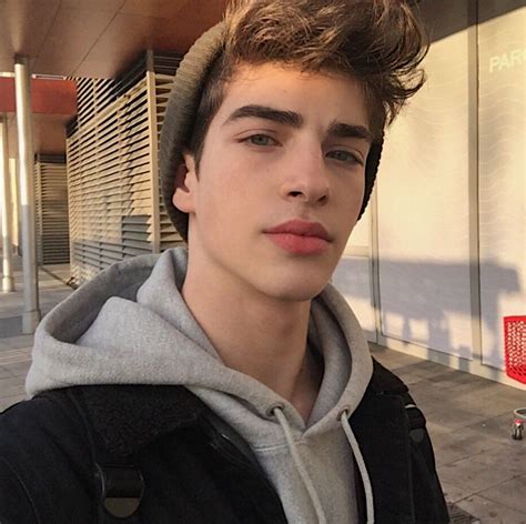 Irresistibleness Con Imágenes Adolescentes Guapos Chicos