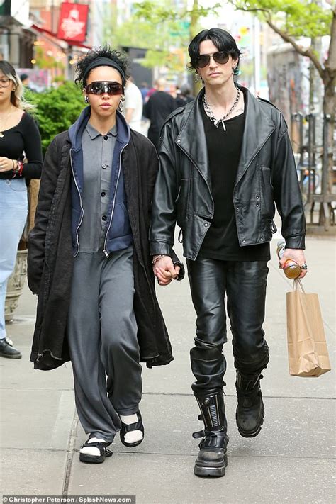 Fka Twigs Steps Out With New Beau Jordan Hemingway As They Indulge In