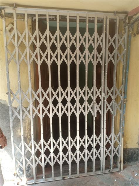 Silver Mild Steel Collapsible Gate G I At Rs 480 Sq Ft In North 24