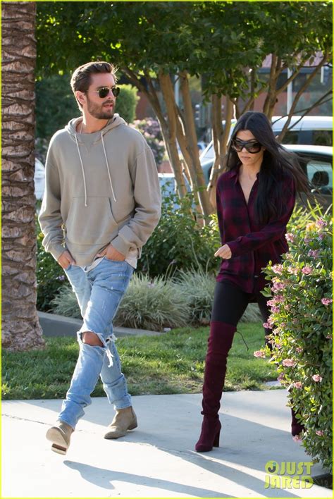 Kourtney Kardashian And Scott Disick Grab Dinner Together Photo 3665808