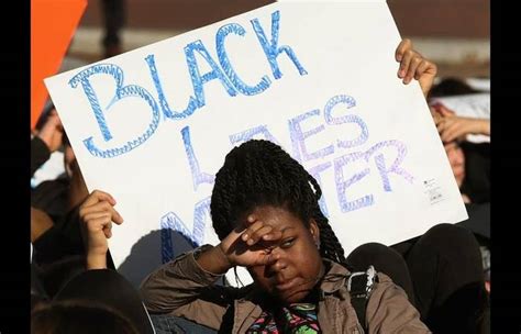 Grand Juror Sues To Lift Ban On Speaking About Ferguson Case