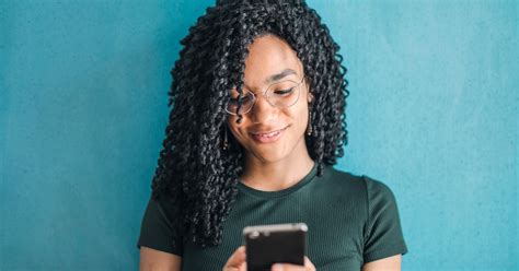 How To Flirt Over Text Popsugar Love And Sex